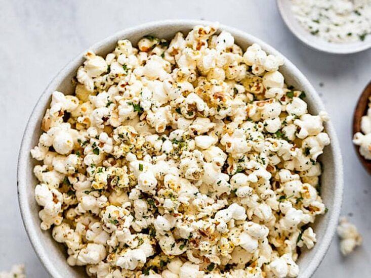 8 Popcorn Recipes for Healthy, Crunchy Snacks
