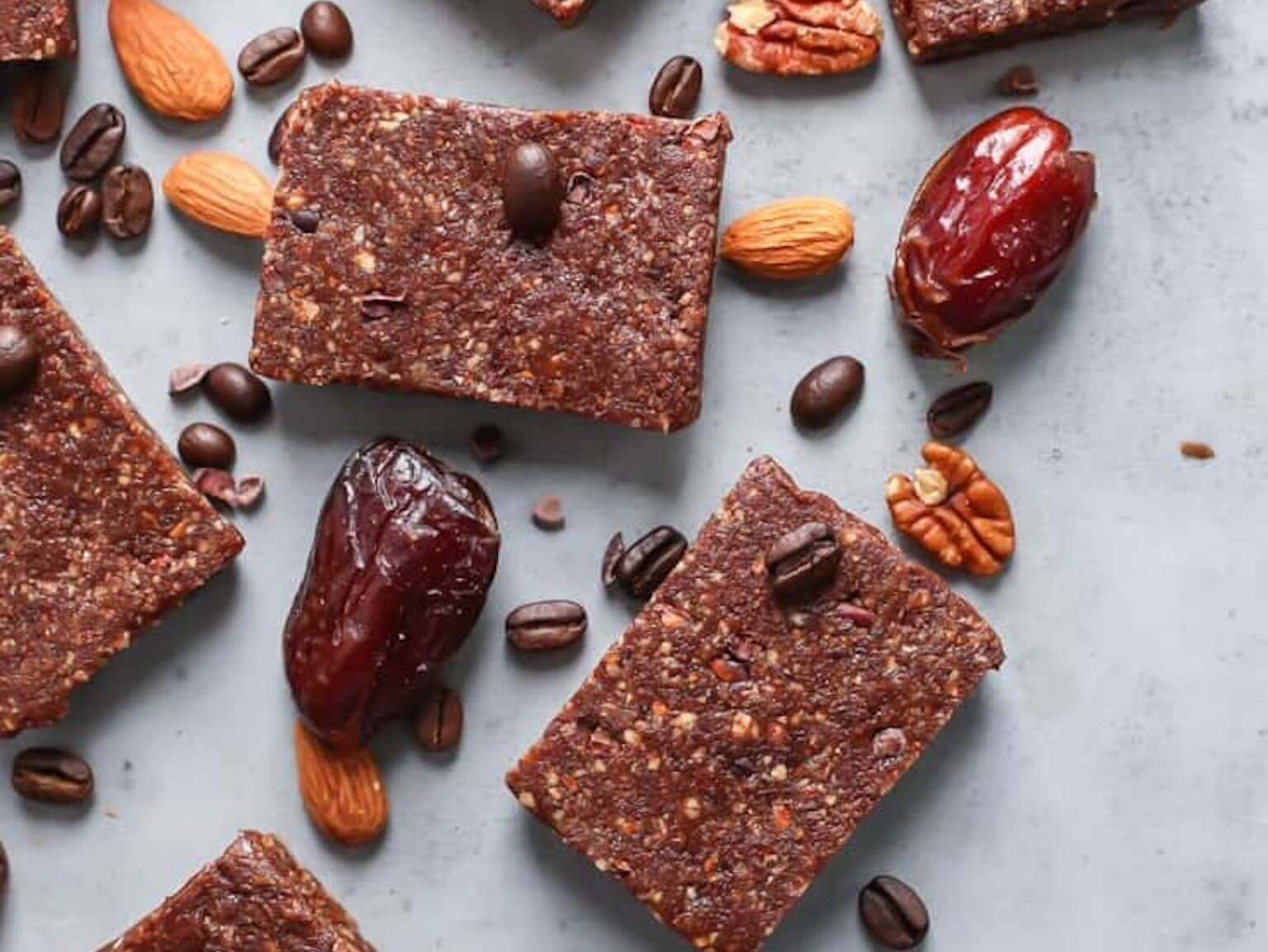7 Low-Sugar Protein Bars and Bites You Can Make