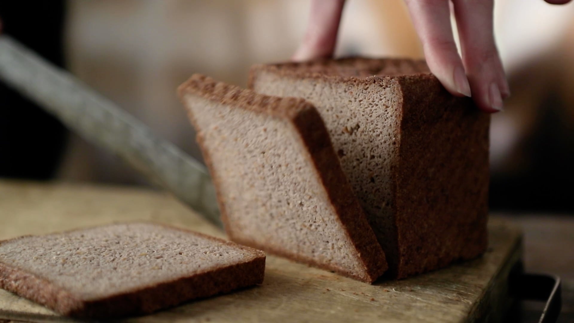 These Are Our Favorite Low Carb Breads | Clean Plates