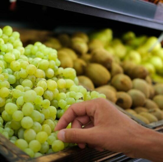 11 Reasons Sampling Grapes At The Store Isn’t Always A Good Idea