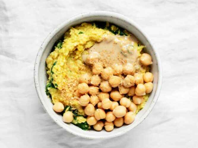 10 Savory Oatmeal Recipes to Add Variety to Your Breakfast