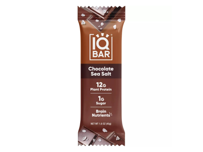 5 On-The-Go Snacks to Boost Brain Power, According to RDs