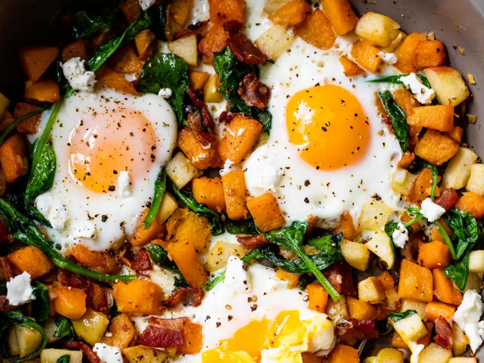 9 Easy Fall Meals When You Want Something Cozy & Simple