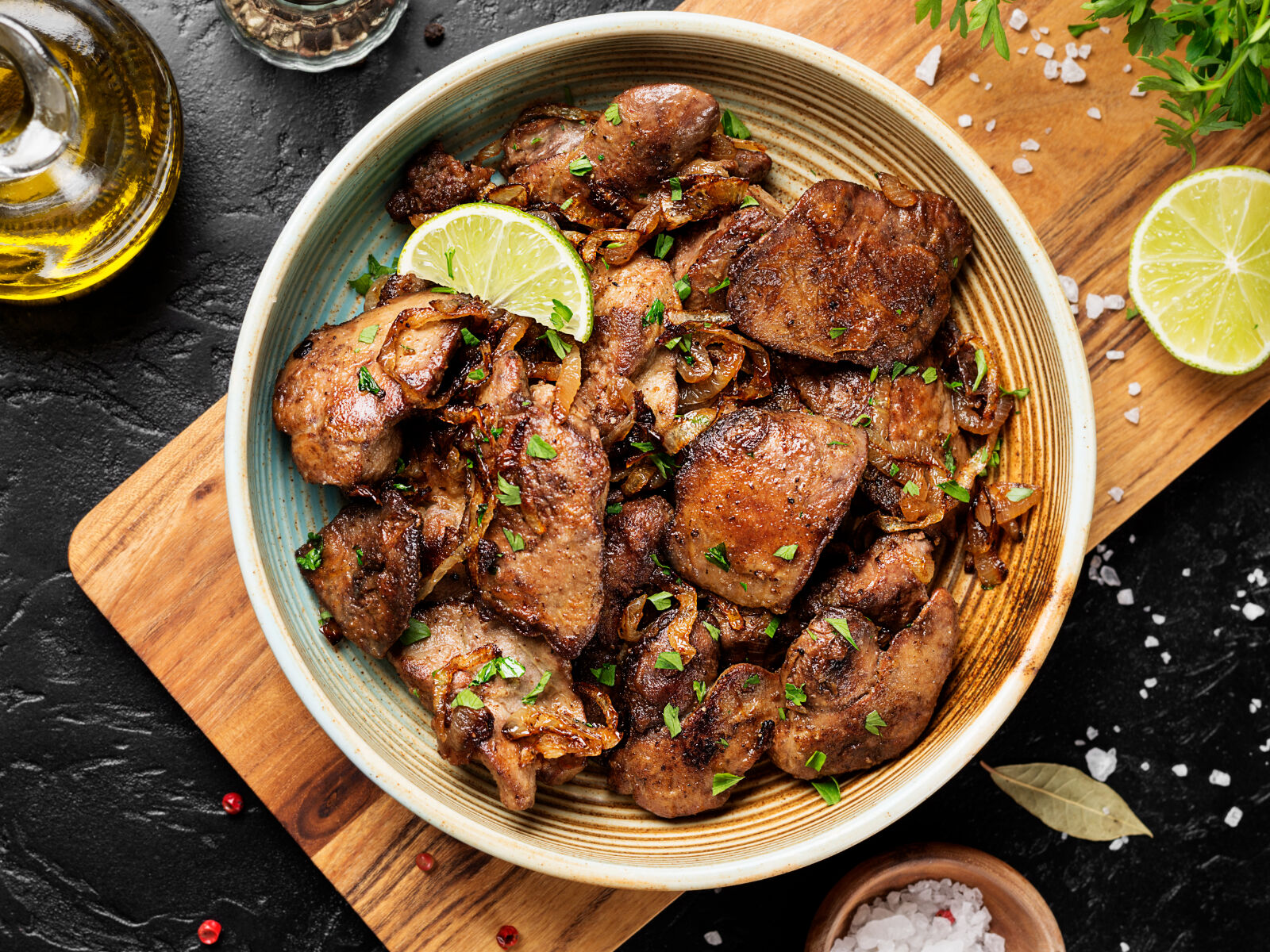 5 Foods High in Collagen For Glowing Skin