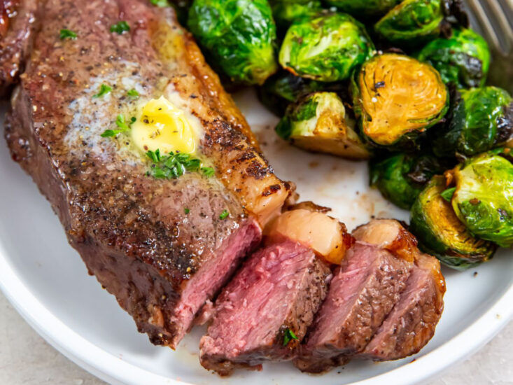 7 High Protein Meals for Muscle Gain Nutritionists Recommend