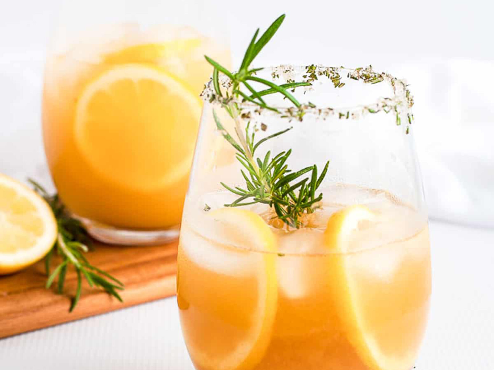 7 Immune-Boosting Mocktails to Make This Summer