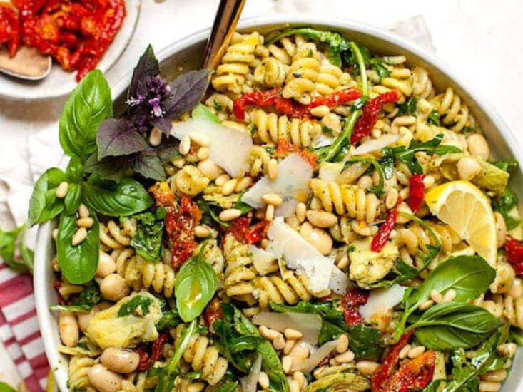 5 Healthy Recipes You Can Make with a Can of Navy Beans