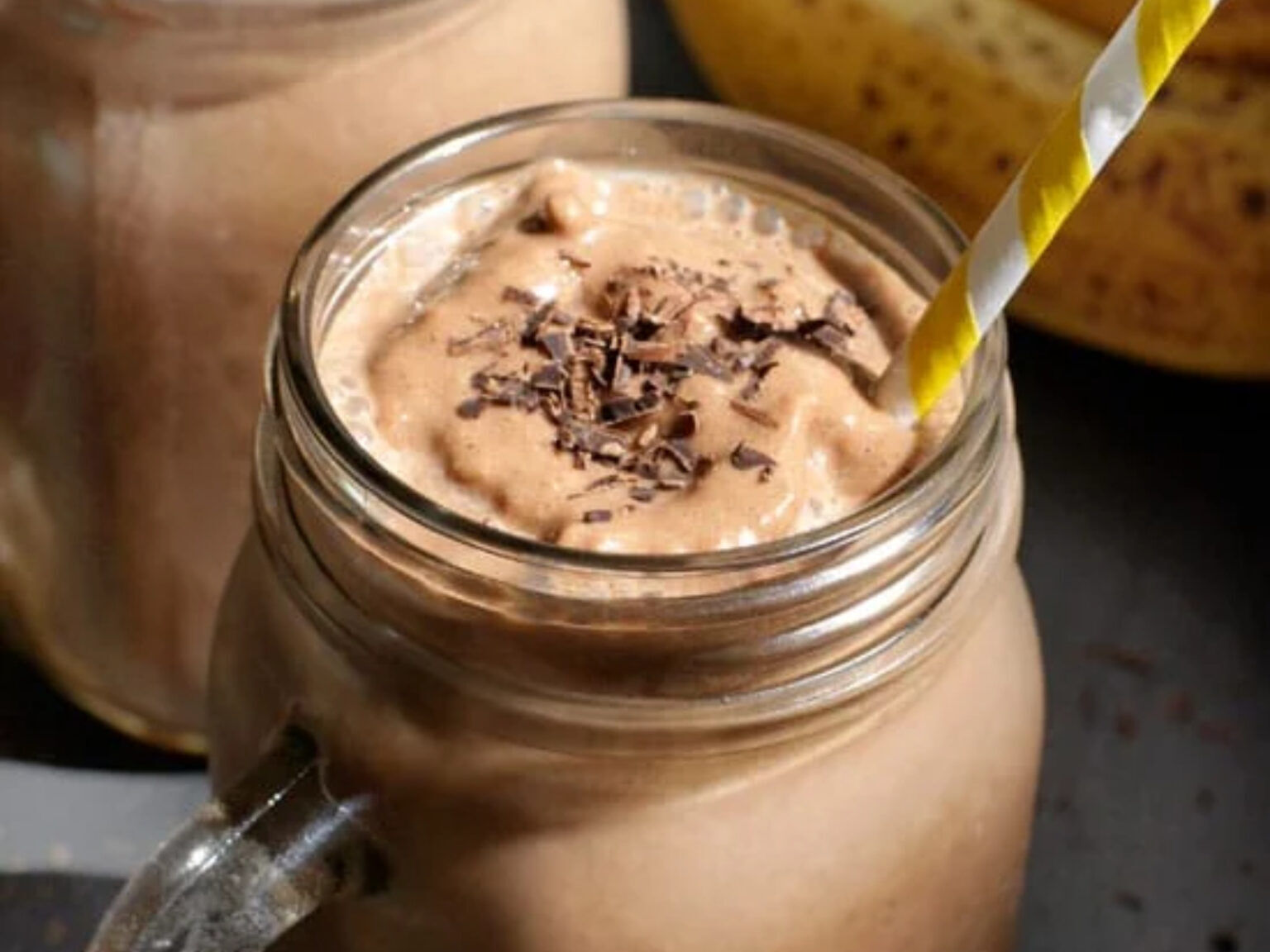 7 Healthy Protein Shakes That Actually Fill You Up