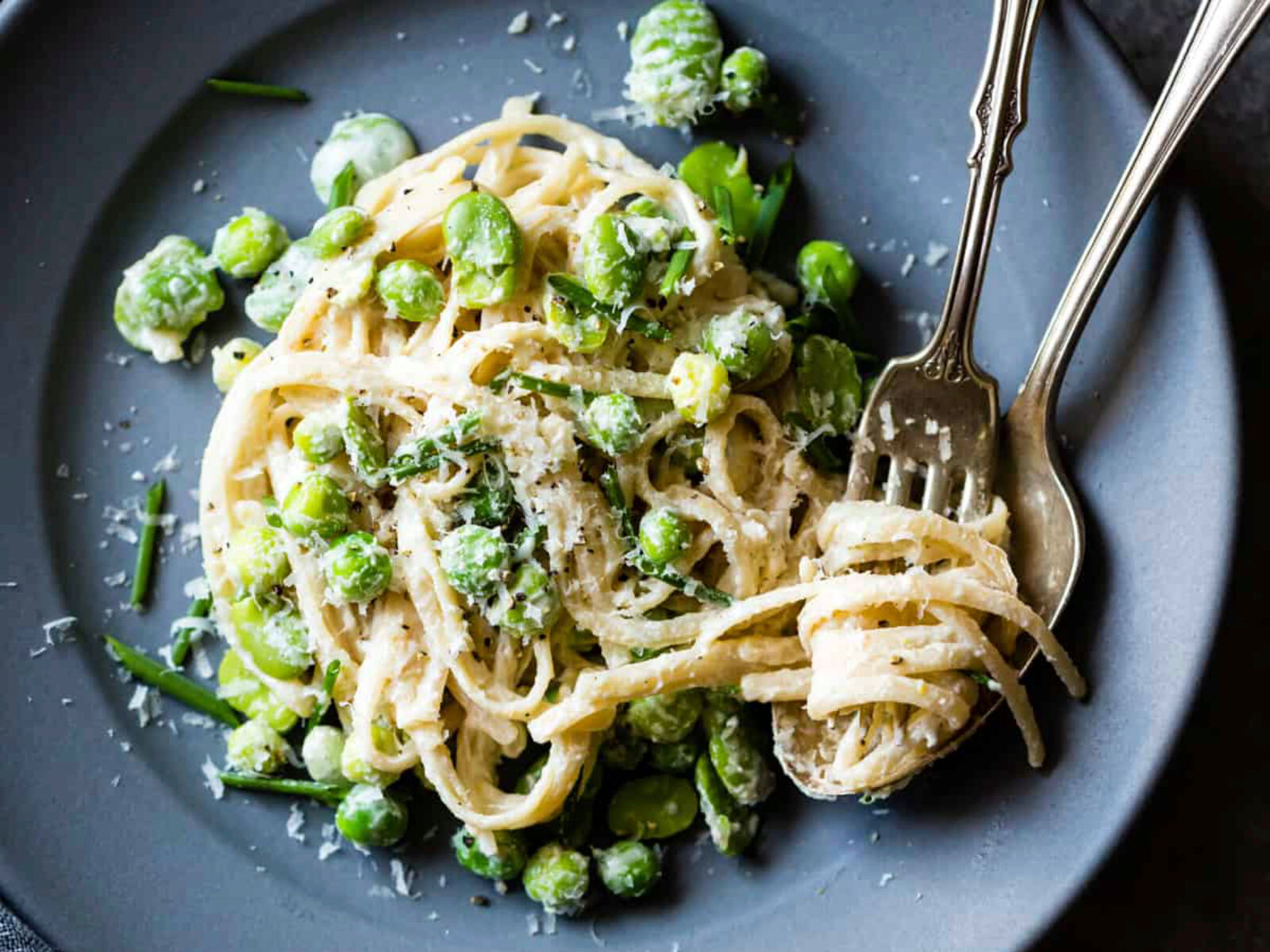 8 Light Spring Pasta Recipes That Won’t Weigh You Down