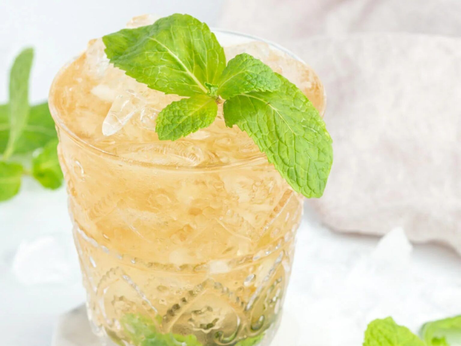 6 Spring Mocktail Recipes for the Perfect Toast
