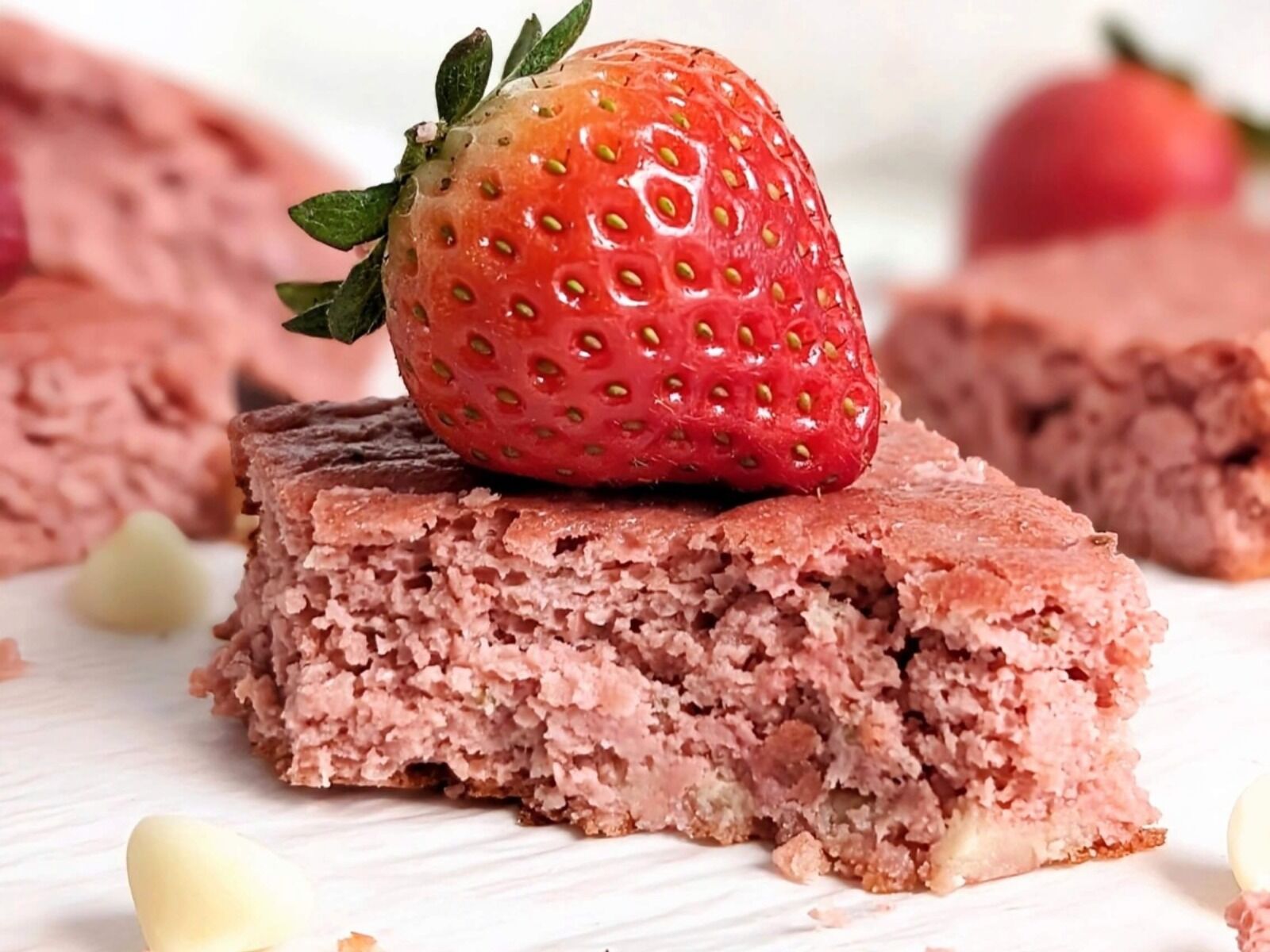 10 Sweet and Healthy Ways to Use Fresh Strawberries
